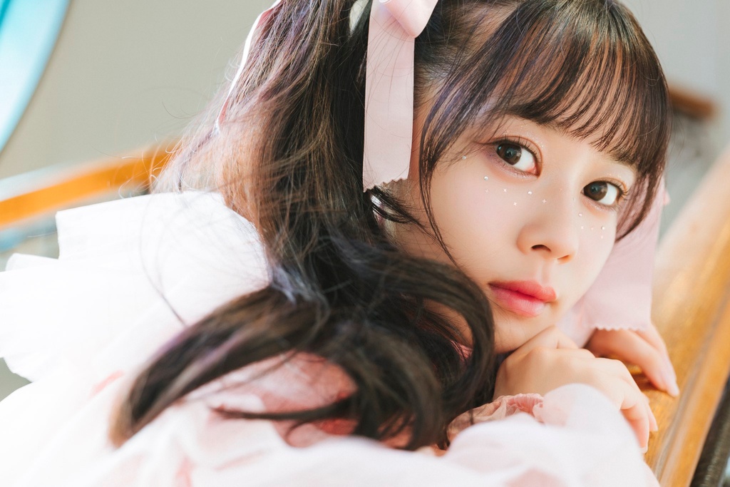 KADOKAWA「One」近藤沙瑛子1st写真集 | 株式会社ゼロイチファミリア －01familia－